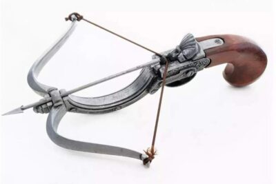 Light Crossbow Vs Hand Crossbow In 5e - Which One's Better?